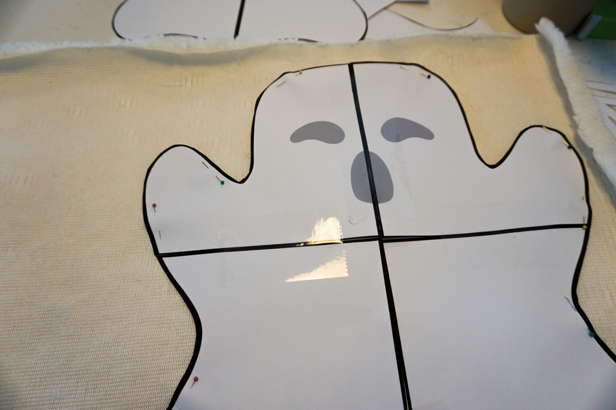 Free Sherpa Ghost Pillow Pattern: DIY Halloween Decor